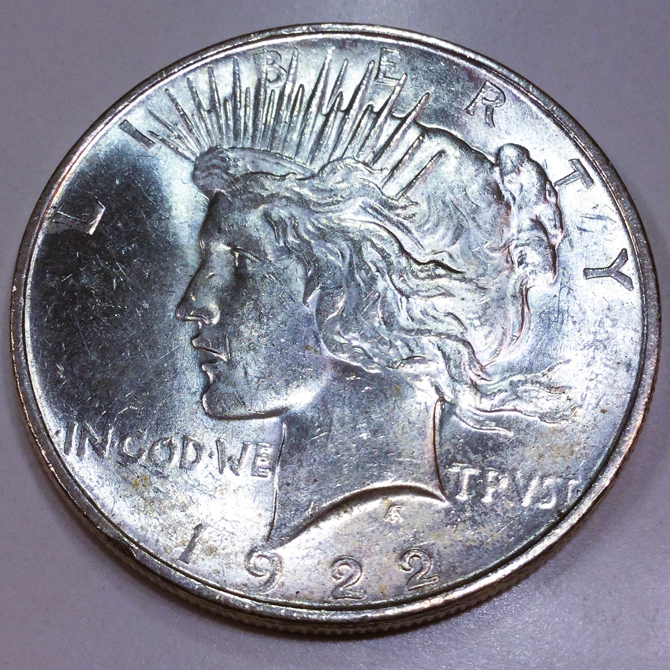 1922 Uncirculated Peace Silver Dollar Beautiful Coin | Property Room