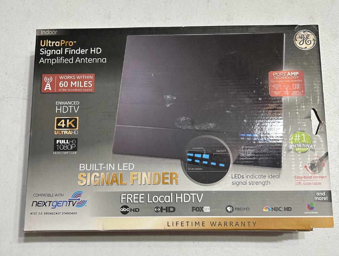 GE Ultra Indoor Signal Finder amplifier Antenna | Property Room