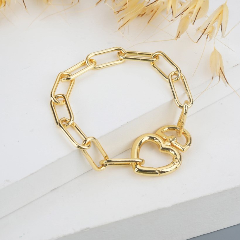 Gold-Plated Paper Clip Heart Lock Bracelet – Elegant and Versatile ...